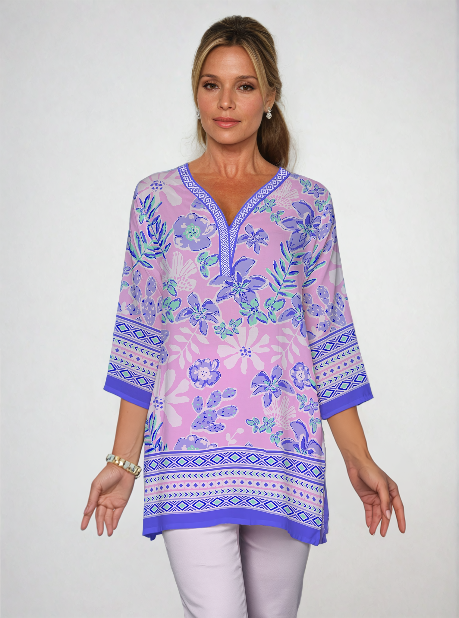 Paradise Island Print 3/4 Sleeve V-Neck Placket Tunic – Rezobay